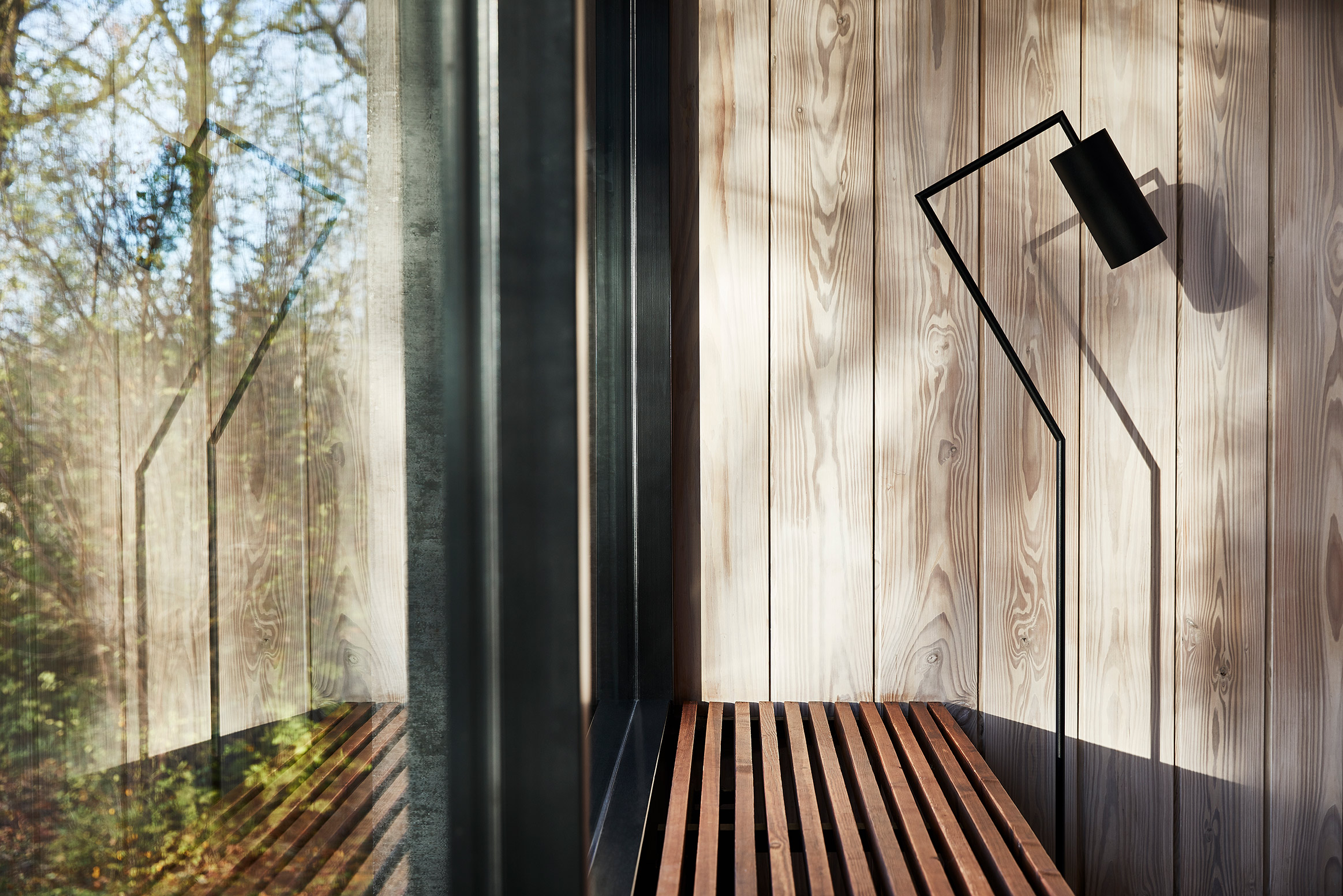 Frandsen Droid Gulvlampe H151,5 cm, Sort - Gulvlamper - WWW.HJEM.DK ApS